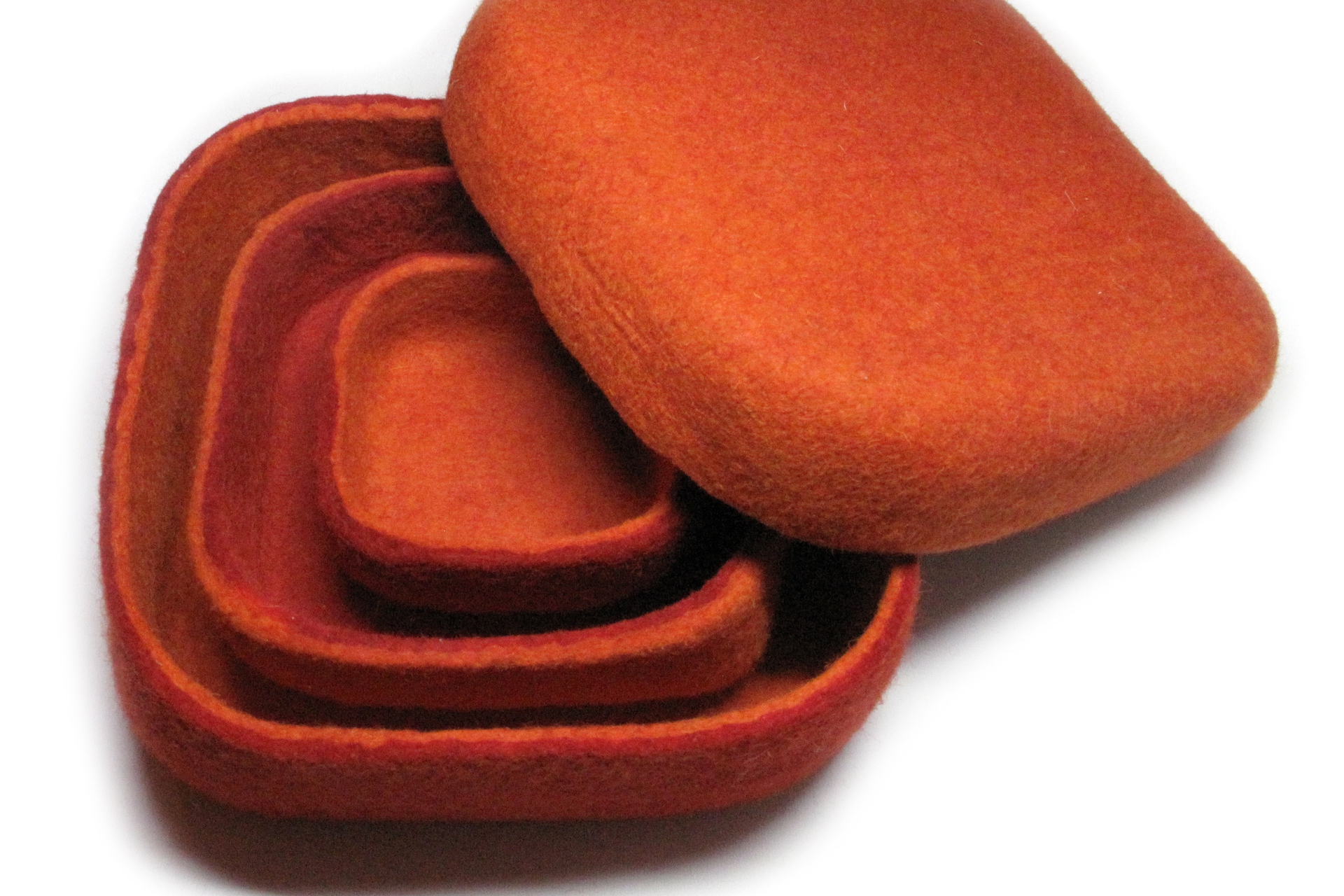 Feltro, la storia e le caratteristiche sostenibili di uno dei materiali ...